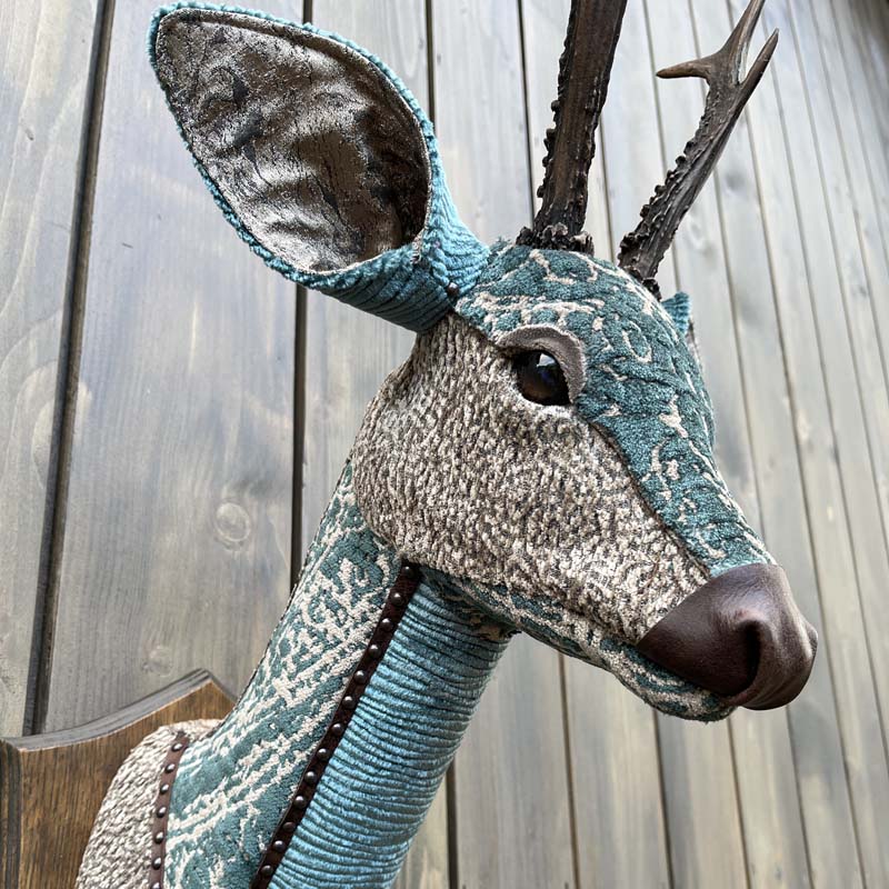 Oswald | Unique Fabric Roe Deer Wall Mount